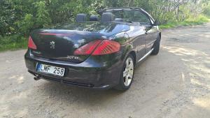 Black Peugeot 307 2005 in Vilnius, with an engine capacity of 1.59 L and mileage of 150 thousand km for 2100 €, photo 13 on AUTOMOTO.COM.LV