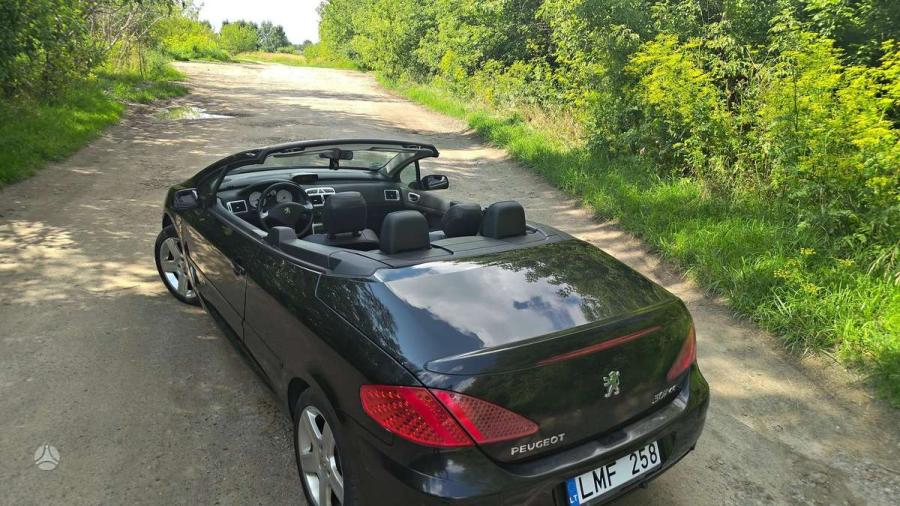 Black Peugeot 307 2005 in Vilnius, with an engine capacity of 1.59 L and mileage of 150 thousand km for 2100 €, photo 18 on AUTOMOTO.COM.LV