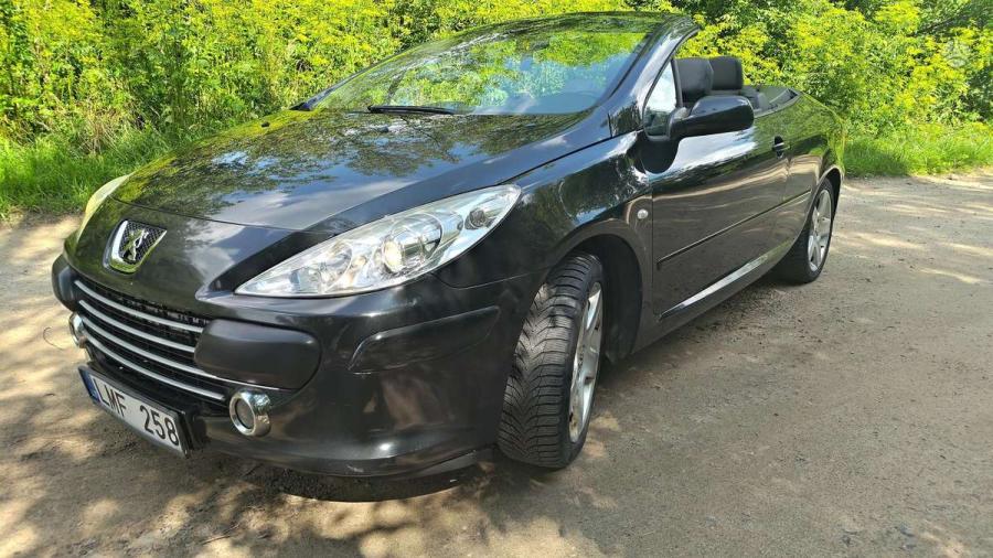 Black Peugeot 307 2005 in Vilnius, with an engine capacity of 1.59 L and mileage of 150 thousand km for 2100 €, photo 20 on AUTOMOTO.COM.LV