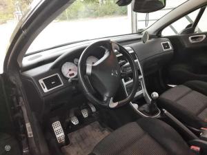 Melns Peugeot 307 2005 Viļņa, ar dzinēja tilpumu 2.00 L un nobraukumu 230 tūkst. km par 600 €, foto 8 vietnē AUTOMOTO.COM.LV
