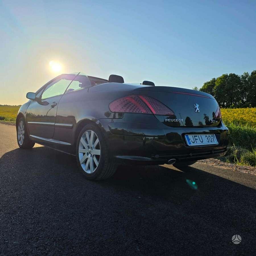 Black Peugeot 307 2006 in Kaunas, with an engine capacity of 2.00 L and mileage of 367 thousand km for 2200 €, photo 1 on AUTOMOTO.COM.LV