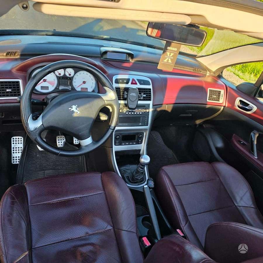 Black Peugeot 307 2006 in Kaunas, with an engine capacity of 2.00 L and mileage of 367 thousand km for 2200 €, photo 7 on AUTOMOTO.COM.LV