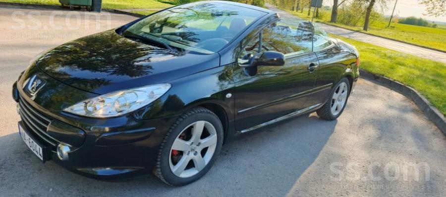 Black Peugeot 307 2007 in Jelgava, with an engine capacity of 2.00 L and mileage of 224 thousand km for 2950 €, photo 6 on AUTOMOTO.COM.LV