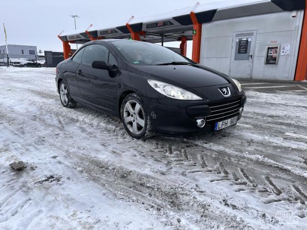 Black Peugeot 307 2007 in Marijampole, with an engine capacity of 2.00 L and mileage of 294 thousand km for 1850 €, photo 2 on AUTOMOTO.COM.LV