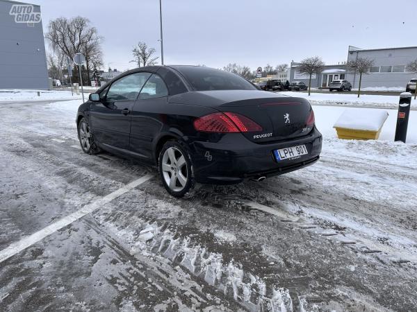 Black Peugeot 307 2007 in Marijampole, with an engine capacity of 2.00 L and mileage of 294 thousand km for 1850 €, photo 4 on AUTOMOTO.COM.LV