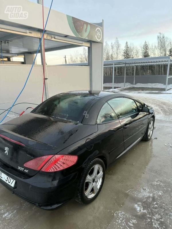 Black Peugeot 307 2008 in Akmene, with an engine capacity of 2.00 L and mileage of 168 thousand km for 3000 €, photo 5 on AUTOMOTO.COM.LV