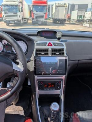 Melns Peugeot 307 2008 Rīga, ar dzinēja tilpumu 2.00 L un nobraukumu 258 tūkst. km par 2650 €, foto 8 vietnē AUTOMOTO.COM.LV