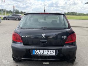 Черный Пежо 307 2002 в Паневежис, объемом двигателя 2.00 л и пробегом 350 тыс. км за 430 €, фото 6 на AUTOMOTO.COM.LV