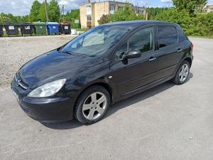Black Peugeot 307 2004 in Vilnius, with an engine capacity of 2.00 L and mileage of 304 thousand km for 700 €, photo  on AUTOMOTO.COM.LV