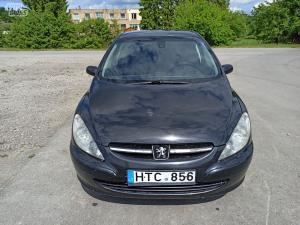 Black Peugeot 307 2004 in Vilnius, with an engine capacity of 2.00 L and mileage of 304 thousand km for 700 €, photo 3 on AUTOMOTO.COM.LV