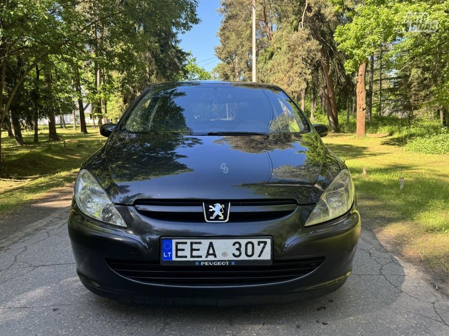 Черный Пежо 307 2004 в Паневежис, объемом двигателя 2.00 л и пробегом 324 тыс. км за 590 €, фото 4 на AUTOMOTO.COM.LV