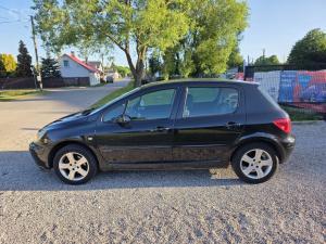Melns Peugeot 307 2004 Ventspils, ar dzinēja tilpumu 2.00 L un nobraukumu 264 tūkst. km par 1200 €, foto 5 vietnē AUTOMOTO.COM.LV