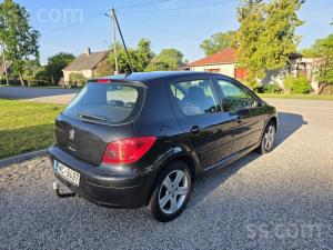 Melns Peugeot 307 2004 Ventspils, ar dzinēja tilpumu 2.00 L un nobraukumu 264 tūkst. km par 1200 €, foto 7 vietnē AUTOMOTO.COM.LV