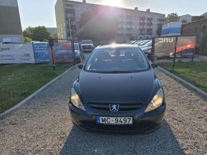 Черный Пежо 307 2004 в Вентспилс, объемом двигателя 2.00 л и пробегом 264 тыс. км за 1200 €, фото 3 на AUTOMOTO.COM.LV