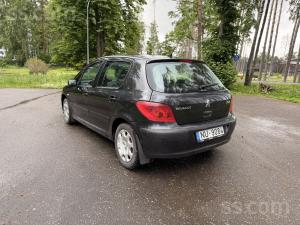 Melns Peugeot 307 2004 Jūrmala, ar dzinēja tilpumu 1.40 L un nobraukumu 308 tūkst. km par 600 €, foto 5 vietnē AUTOMOTO.COM.LV