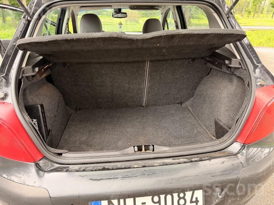 Melns Peugeot 307 2004 Jūrmala, ar dzinēja tilpumu 1.40 L un nobraukumu 308 tūkst. km par 600 €, foto 9 vietnē AUTOMOTO.COM.LV