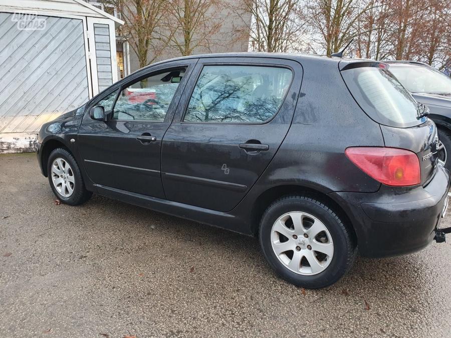 Melns Peugeot 307 2005 Šauļi, ar dzinēja tilpumu 1.60 L un nobraukumu 254 tūkst. km par 995 €, foto 4 vietnē AUTOMOTO.COM.LV