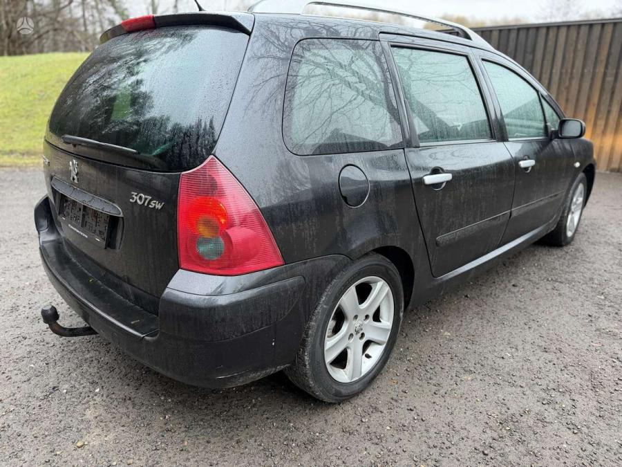 Melns Peugeot 307 2005 Kazlų Rūda, ar dzinēja tilpumu 1.59 L un nobraukumu 264 tūkst. km par 1170 €, foto 2 vietnē AUTOMOTO.COM.LV