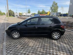Black Peugeot 307 2005 in Kaunas, with an engine capacity of 1.60 L and mileage of 290 thousand km for 990 €, photo 6 on AUTOMOTO.COM.LV