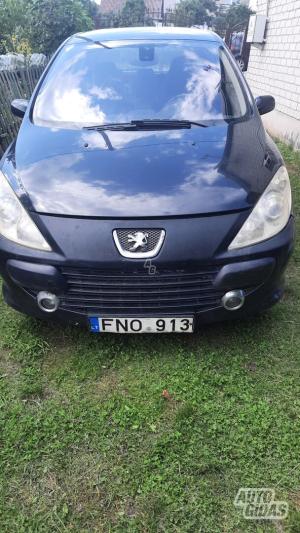 Melns Peugeot 307 2006 Viļņa, ar dzinēja tilpumu 1.60 L un nobraukumu 260 tūkst. km par 1400 €, foto 1 vietnē AUTOMOTO.COM.LV