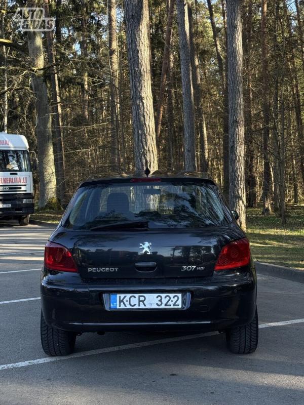 Black Peugeot 307 2006 in Alytus, with an engine capacity of 1.60 L and mileage of 280 thousand km for 1500 €, photo 7 on AUTOMOTO.COM.LV