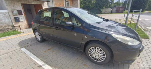 Черный Пежо 307 2006 в Каунас, объемом двигателя 1.60 л и пробегом 254 тыс. км за 600 €, фото 1 на AUTOMOTO.COM.LV