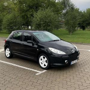 Peugeot 307 2006 Kauņa vietnē Melns Peugeot 307 2006 Kauņa, ar dzinēja tilpumu 1.56 L un nobraukumu 305 tūkst. km par 1100 €, foto 1 vietnē AUTOMOTO.COM.LV