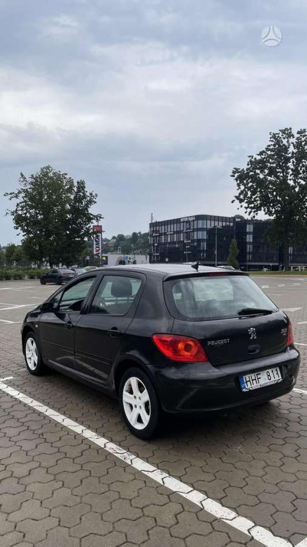 Melns Peugeot 307 2006 Kauņa, ar dzinēja tilpumu 1.56 L un nobraukumu 305 tūkst. km par 1100 €, foto 3 vietnē AUTOMOTO.COM.LV