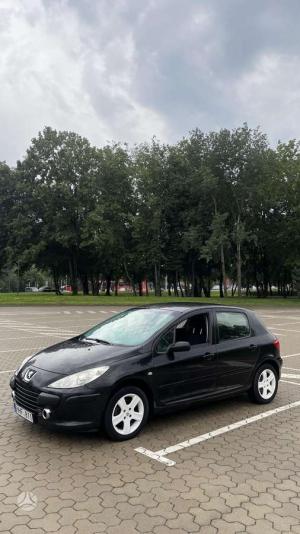 Melns Peugeot 307 2006 Kauņa, ar dzinēja tilpumu 1.56 L un nobraukumu 305 tūkst. km par 1100 €, foto 4 vietnē AUTOMOTO.COM.LV