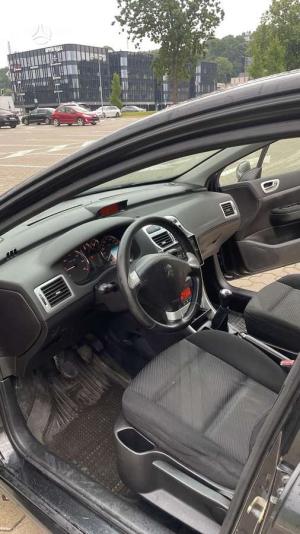 Melns Peugeot 307 2006 Kauņa, ar dzinēja tilpumu 1.56 L un nobraukumu 305 tūkst. km par 1100 €, foto 11 vietnē AUTOMOTO.COM.LV