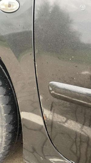 Melns Peugeot 307 2006 Kauņa, ar dzinēja tilpumu 1.56 L un nobraukumu 305 tūkst. km par 1100 €, foto 15 vietnē AUTOMOTO.COM.LV