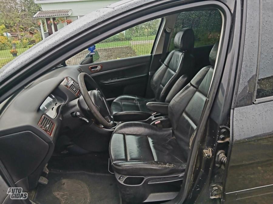 Черный Пежо 307 2006 в Клайпеда, объемом двигателя 1.60 л и пробегом 382 тыс. км за 850 €, фото 12 на AUTOMOTO.COM.LV