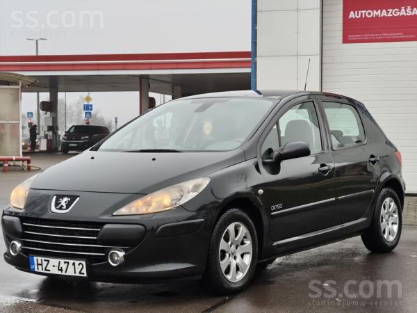 Black Peugeot 307 2007 in Riga, with an engine capacity of 1.60 L and mileage of 165 thousand km for 2000 €, photo 2 on AUTOMOTO.COM.LV