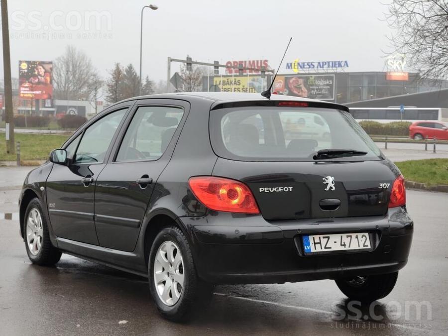Black Peugeot 307 2007 in Riga, with an engine capacity of 1.60 L and mileage of 165 thousand km for 2000 €, photo 6 on AUTOMOTO.COM.LV