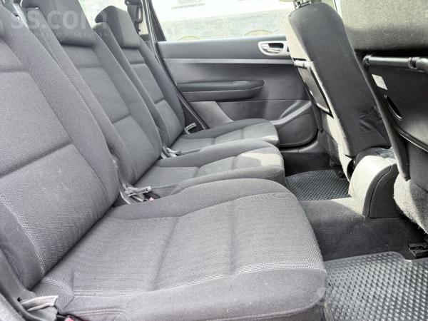 Melns Peugeot 307 2006 Gulbene, ar dzinēja tilpumu 1.60 L un nobraukumu 327 tūkst. km par 1300 €, foto 9 vietnē AUTOMOTO.COM.LV