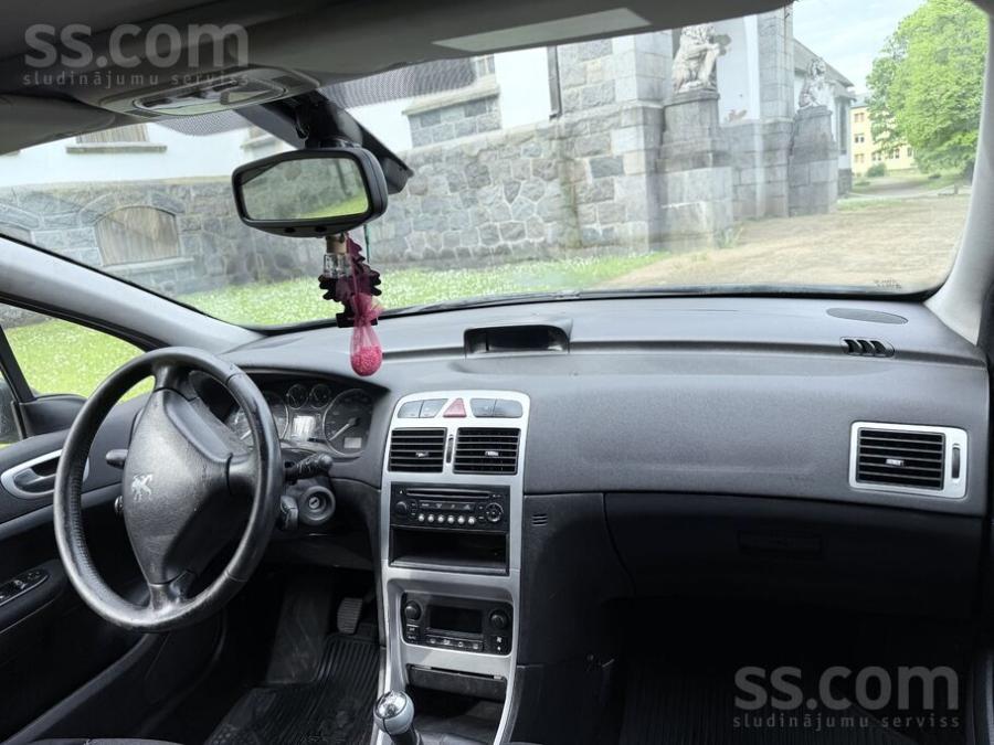 Melns Peugeot 307 2006 Gulbene, ar dzinēja tilpumu 1.60 L un nobraukumu 327 tūkst. km par 1300 €, foto 12 vietnē AUTOMOTO.COM.LV