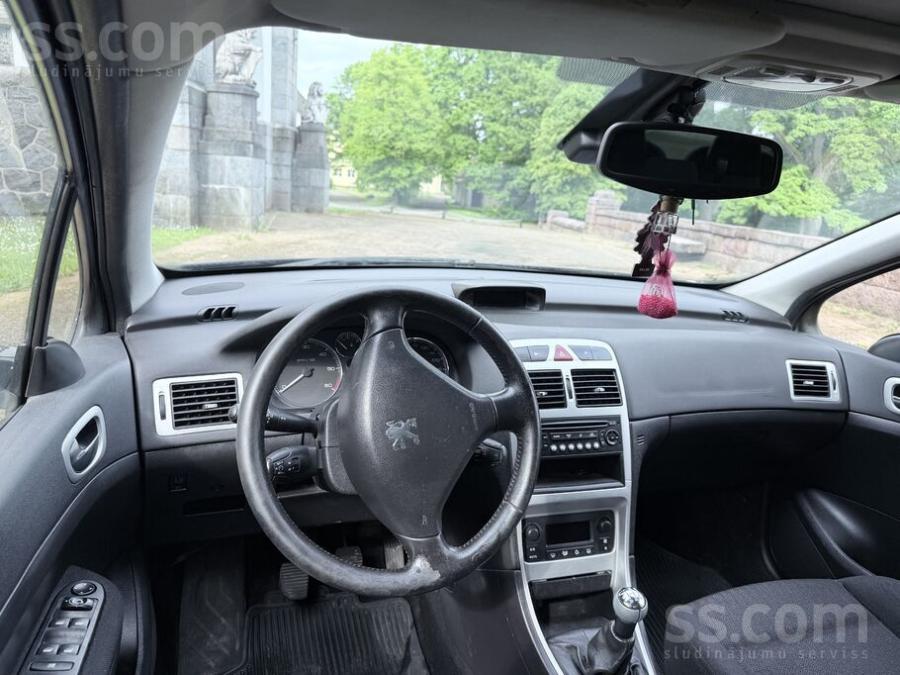 Melns Peugeot 307 2006 Gulbene, ar dzinēja tilpumu 1.60 L un nobraukumu 327 tūkst. km par 1300 €, foto 14 vietnē AUTOMOTO.COM.LV