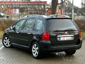 Black Peugeot 307 2008 in Jelgava, with an engine capacity of 2.00 L and mileage of 0 thousand km for 1650 €, photo 5 on AUTOMOTO.COM.LV