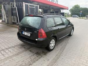 Черный Пежо 307 2003 в Елгава, объемом двигателя 1.60 л и пробегом 300 тыс. км за 650 €, фото 5 на AUTOMOTO.COM.LV