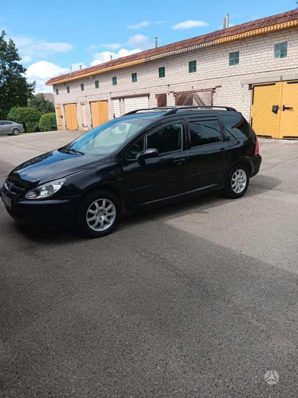 Black Peugeot 307 2003 in Kupiskis, with an engine capacity of 2.00 L and mileage of 375 thousand km for 1000 €, photo 2 on AUTOMOTO.COM.LV