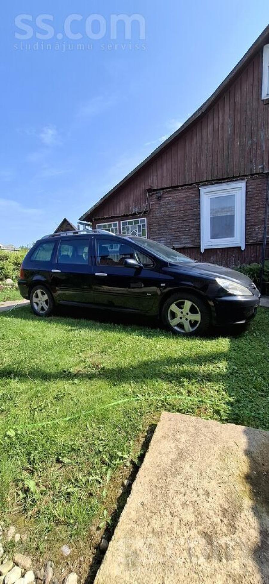 Melns Peugeot 307 2003 Krāslava, ar dzinēja tilpumu 2.00 L un nobraukumu 355 tūkst. km par 750 €, foto 4 vietnē AUTOMOTO.COM.LV