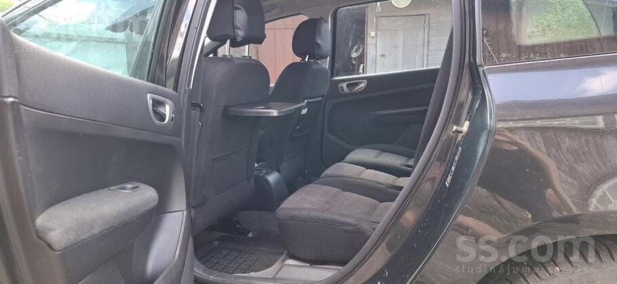 Melns Peugeot 307 2003 Krāslava, ar dzinēja tilpumu 2.00 L un nobraukumu 355 tūkst. km par 750 €, foto 6 vietnē AUTOMOTO.COM.LV