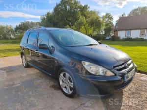 Black Peugeot 307 2005 in Bauska, with an engine capacity of 2.00 L and mileage of 380 thousand km for 1700 €, photo  on AUTOMOTO.COM.LV