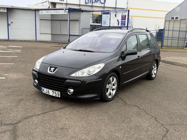 Black Peugeot 307 2006 in Vilnius, with an engine capacity of 2.00 L and mileage of 240 thousand km for 1200 €, photo 1 on AUTOMOTO.COM.LV
