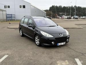 Melns Peugeot 307 2006 Viļņa, ar dzinēja tilpumu 2.00 L un nobraukumu 240 tūkst. km par 1200 €, foto 2 vietnē AUTOMOTO.COM.LV