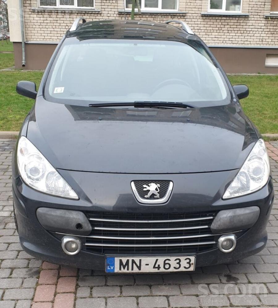 Black Peugeot 307 2006 in Ventspils, with an engine capacity of 1.60 L and mileage of 349 thousand km for 650 €, photo 1 on AUTOMOTO.COM.LV