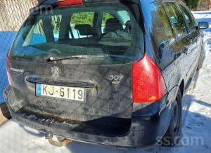 Black Peugeot 307 2006 in Jurmala, with an engine capacity of 1.60 L and mileage of 415 thousand km for 500 €, photo 4 on AUTOMOTO.COM.LV