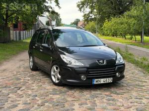 Melns Peugeot 307 2006 Rīga, ar dzinēja tilpumu 1.60 L un nobraukumu 350 tūkst. km par 1350 €, foto 3 vietnē AUTOMOTO.COM.LV