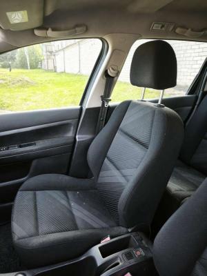 Black Peugeot 307 2006 in Panevezys, with an engine capacity of 1.60 L and mileage of 330 thousand km for 300 €, photo 10 on AUTOMOTO.COM.LV