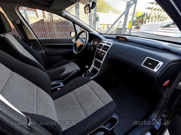 Пежо 307 2006 в Тарту на AUTOMOTO.COM.LV Черный Пежо 307 2006 в Тарту, объемом двигателя 1.60 л и пробегом 360 тыс. км за 990 €, фото 6 на AUTOMOTO.COM.LV